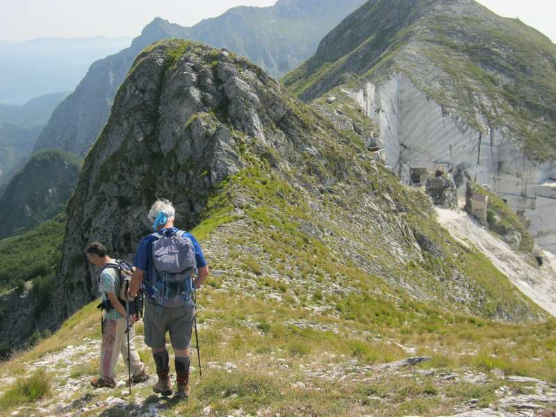 (LU-Stazzema) PASSO DI CROCE–CANALE DEL PIROSETTO–ANTECIMA OVEST DEL ...