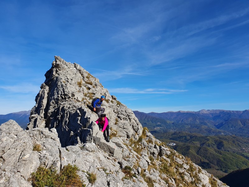 (LU-Minucciano) RIFUGIO DONEGANI – FOCE SIGGIOLI (1397m) – CRESTA DI ...